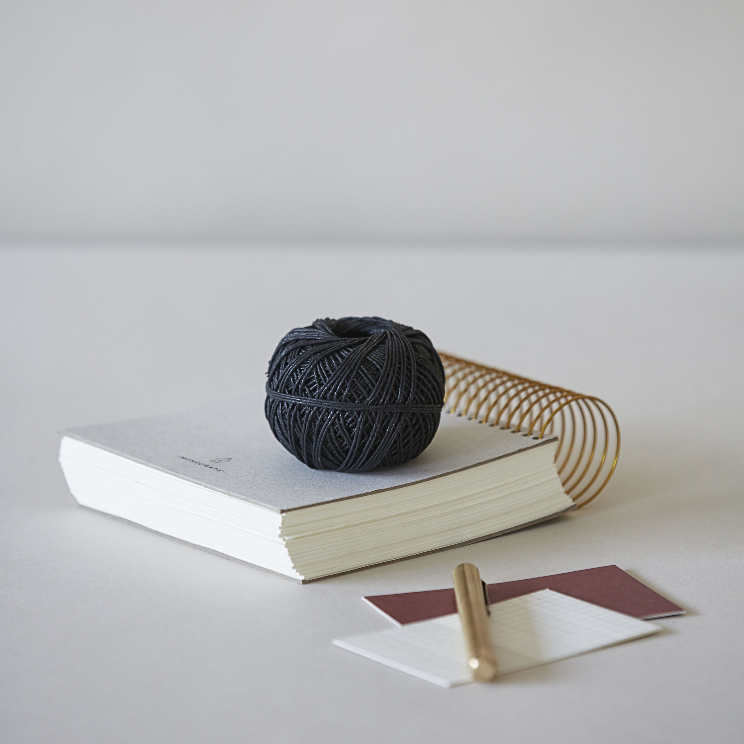 Monograph Band Wax Schwarz 100 Meter - Confetti Campus