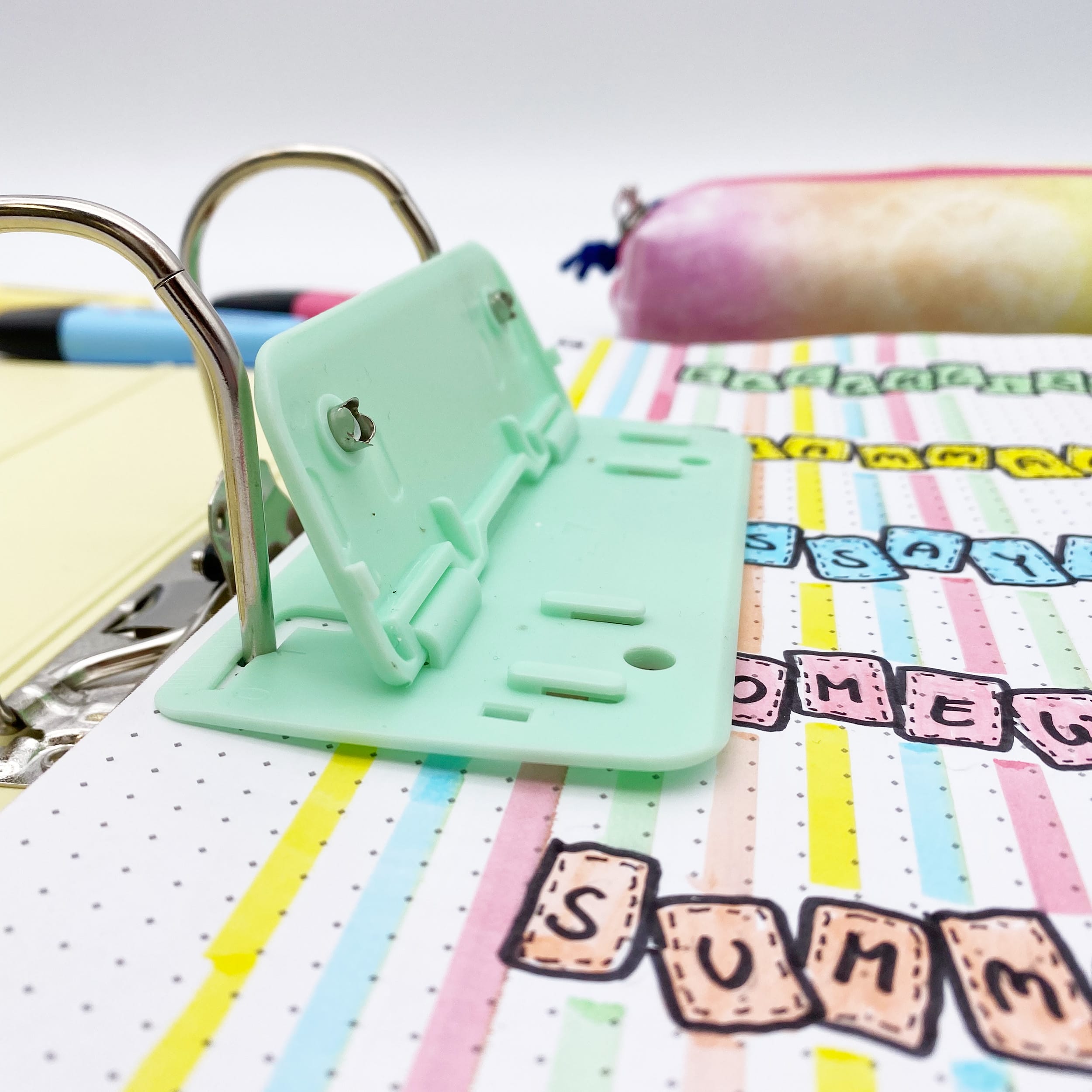 BRUNNEN Abheftbarer Locher für Ordner Mint